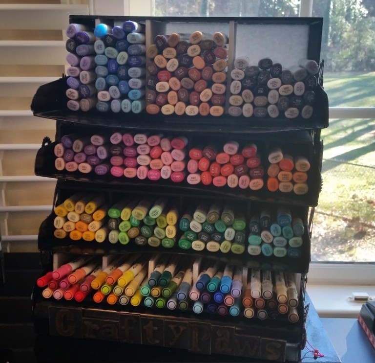 Upcycled Marker Storage | CraftyPaws